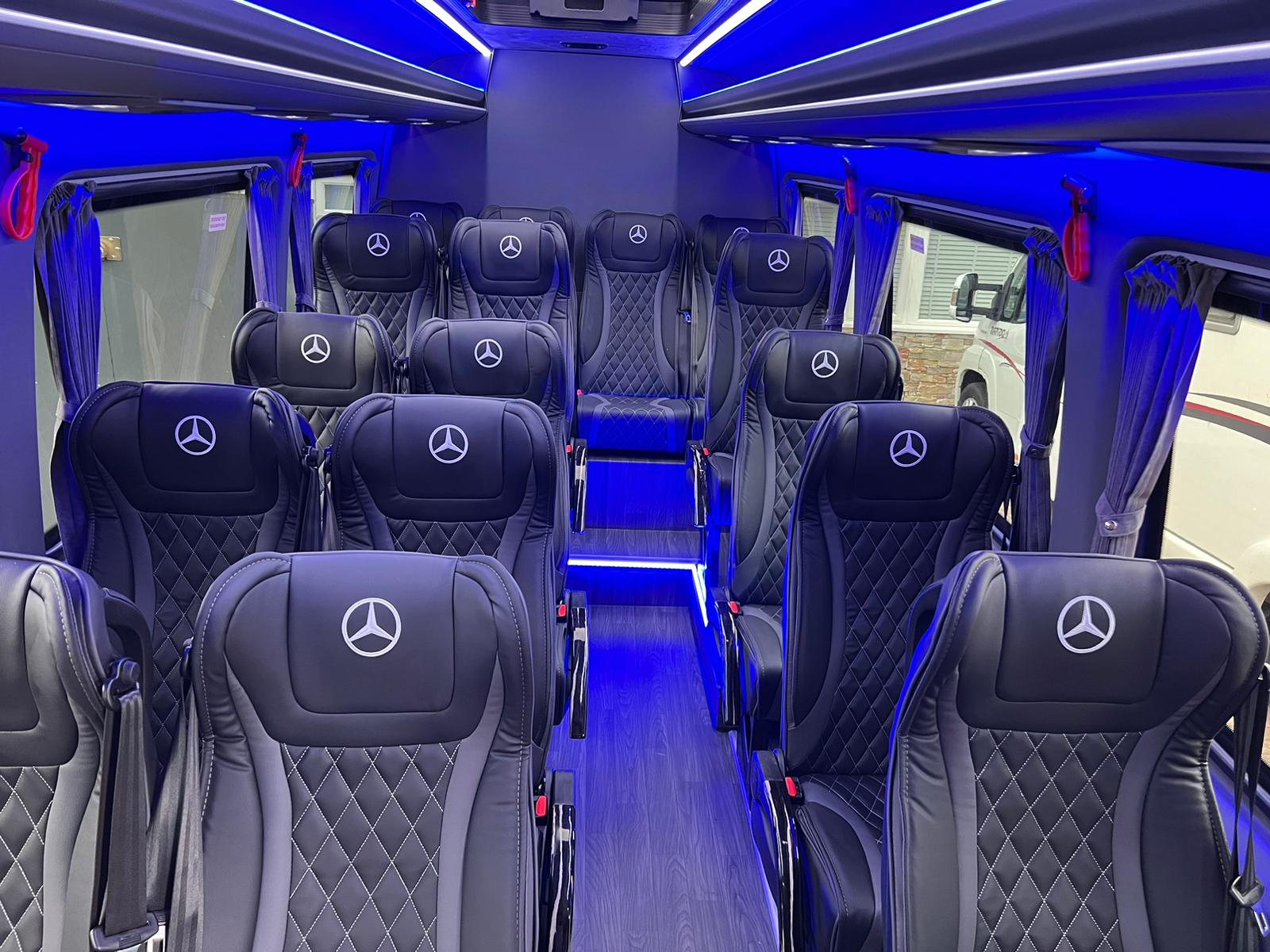 Discover the Perfect 16 Seater Minibus Hire for Your London Group Adventure