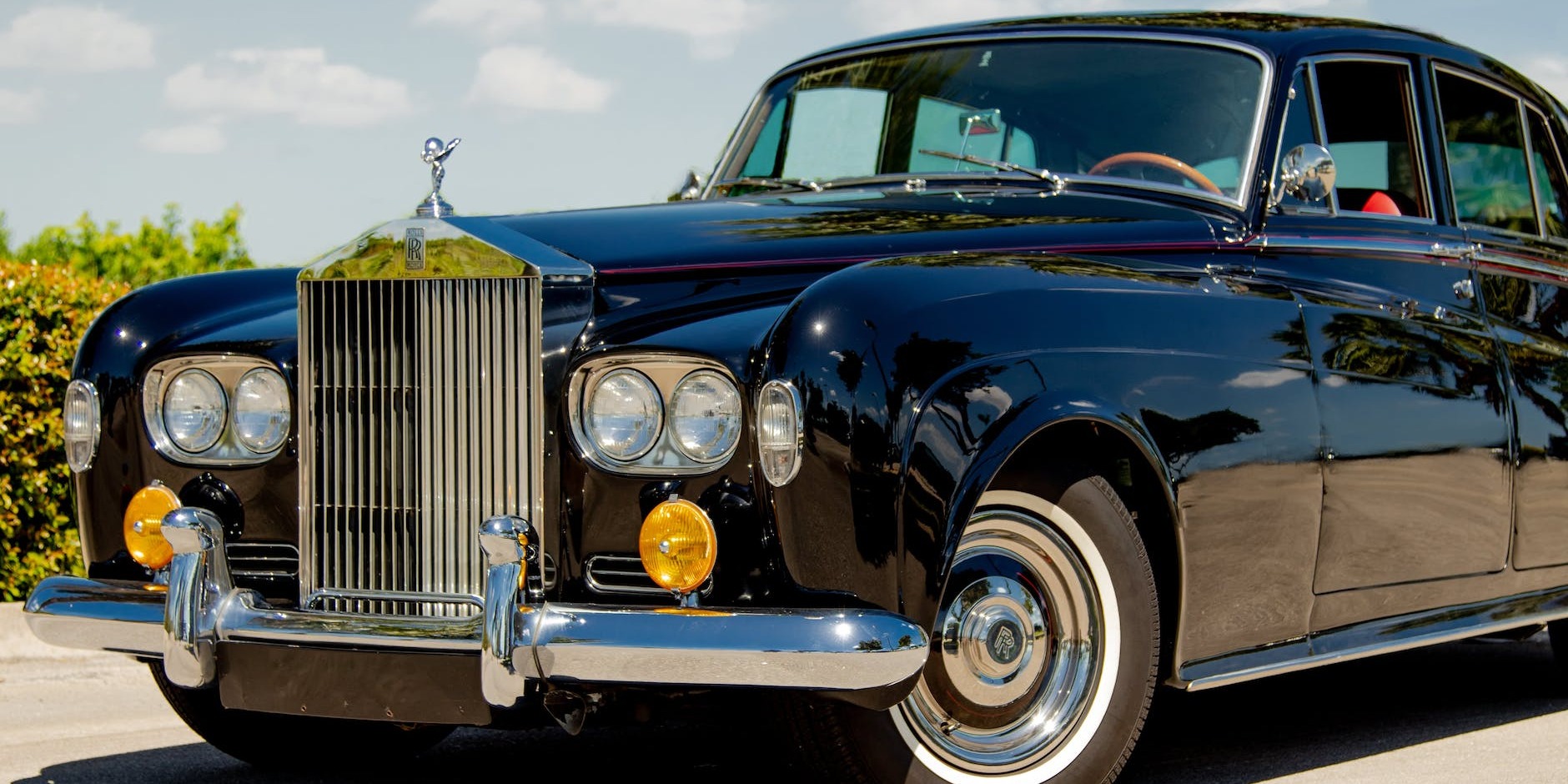 Top 5 Best Prom Transport Ideas | Arrive to Your Prom Night in Style