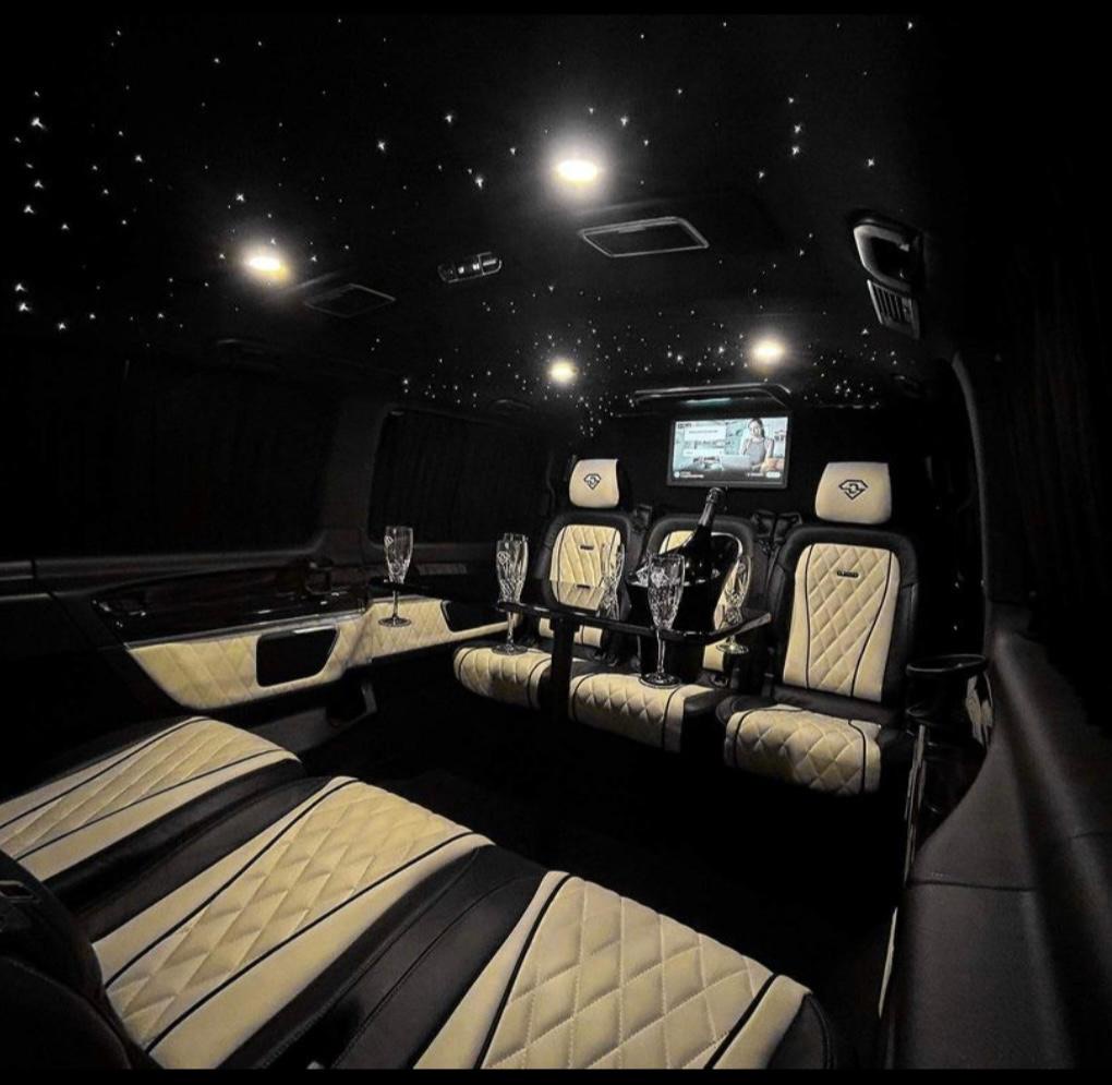 Top 5 Best Prom Transport Ideas | Arrive to Your Prom Night in Style